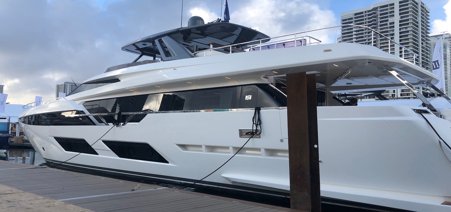 Book the 94 ft Ferretti Yacht in Miami to Live Through Real Adventure